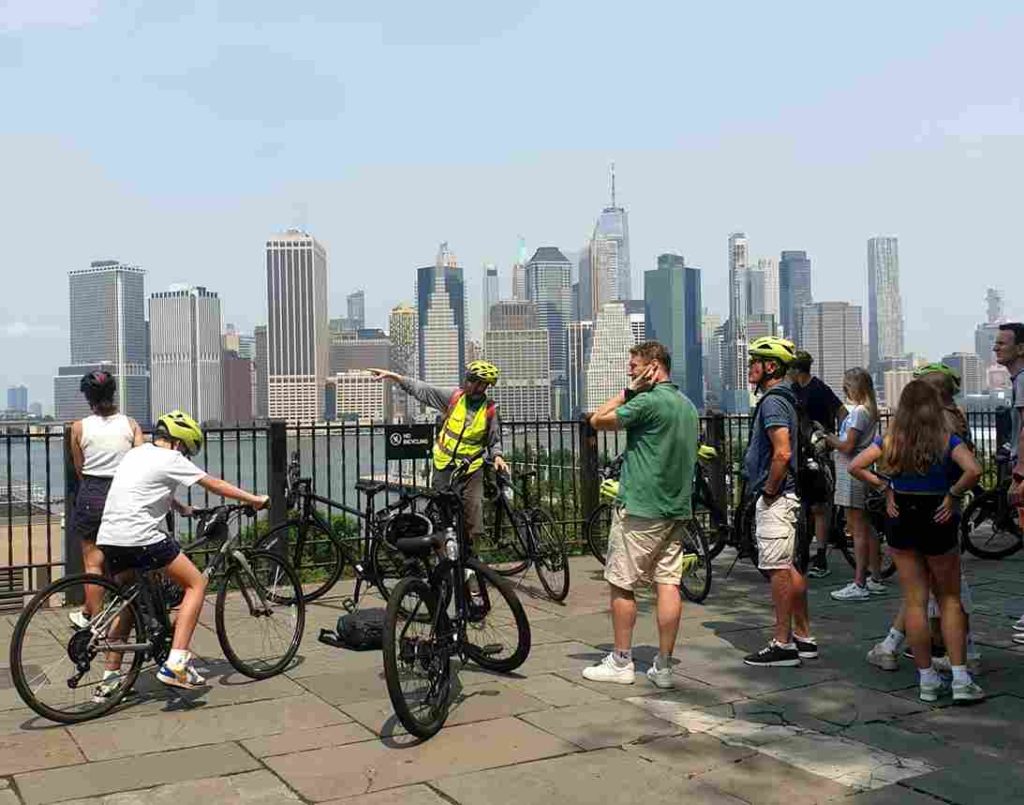 Exploring New York's Iconic Brooklyn Bridge with Unlimited Biking ...